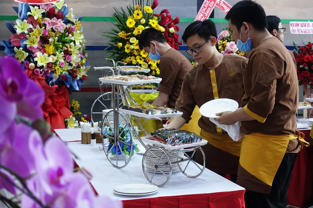 Canape party for MCV Complex Office’s grand opening